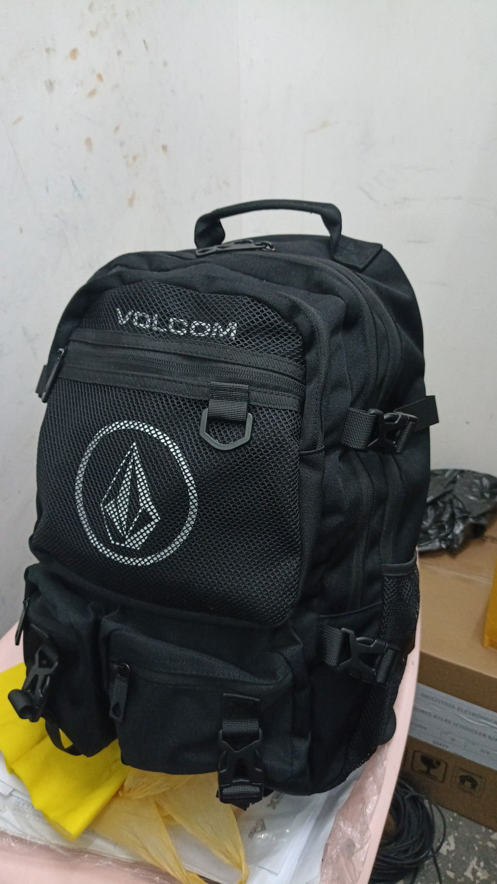 Mochila Masculina Tática Bolsa Impermeável Notebook Volcom Resistente ...